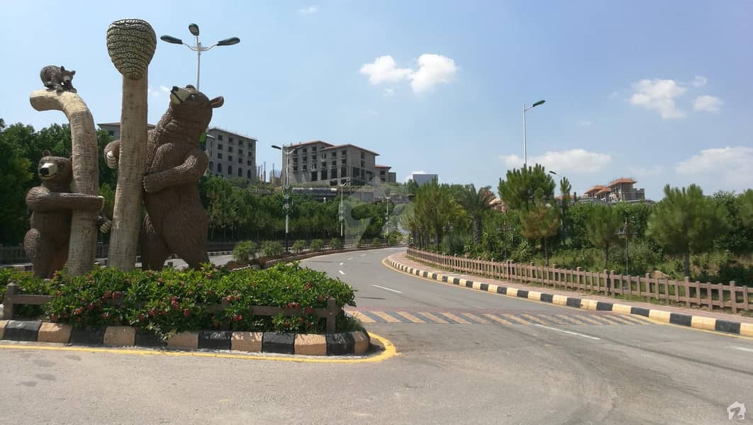 Bahria Town Phase 8 Sector H Corner Plot With Extraland Bahria Town ...