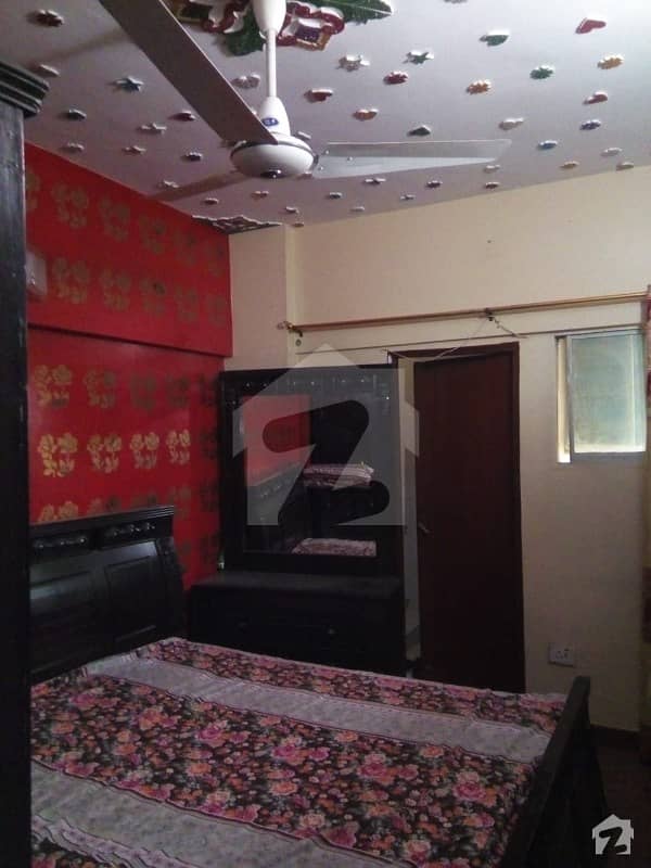 Faraz View 1st Floor Flat For Sale Road Facing Leased Gulistan-e-Jauhar ...