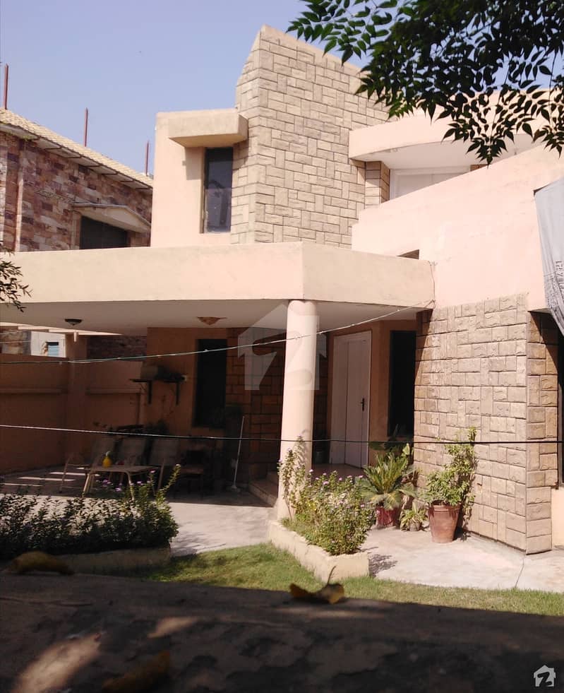1 Kanal House In Shami Road Is Best Option Shami Road, Peshawar ...