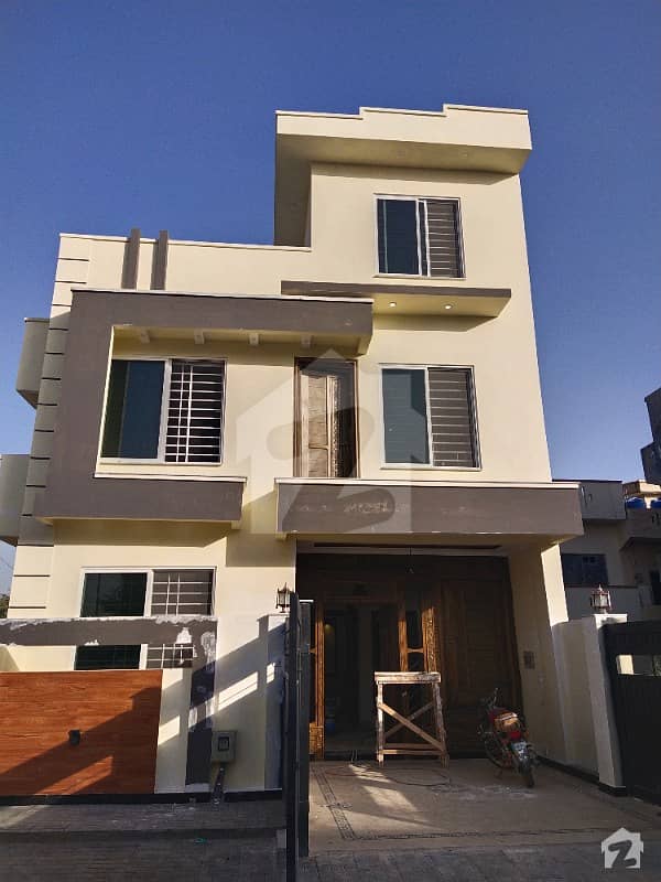 Beautiful Double Storey Corner House 25x40 G-13/1, G-13, Islamabad ...