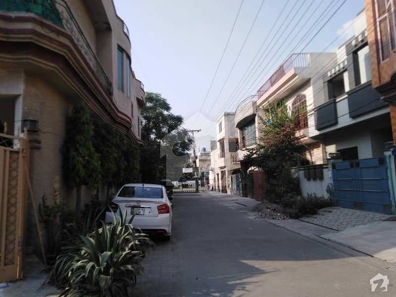 House In Johar Town Sized 5 Marla Is Available Johar Town Phase 2 ...