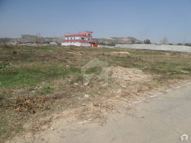 Plot Is Available For Sale In Model Town Humak Islamabad Model Town ...