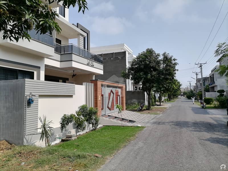 Well-Constructed House Available For Sale In Canal View Housing Scheme ...