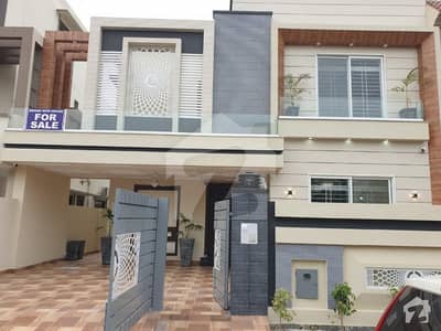 A House Of 2250 Square Feet In Rs. 32500000 Bahria Town - Jasmine Block ...