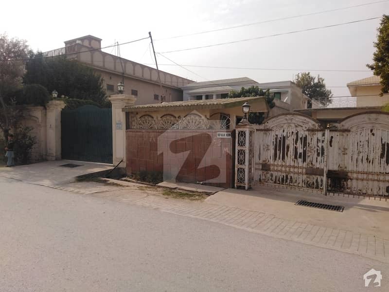 Get This Prominently Located House For Sale In University Town ...