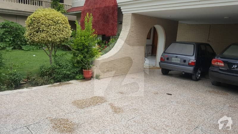 House For Sale Double Unit Main Saadi Road Nearby Kfc Saddar ...