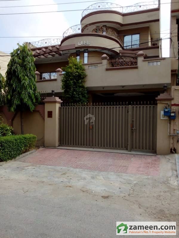 House Is Available For Sale PAF Officers Colony, Cantt, Lahore ...