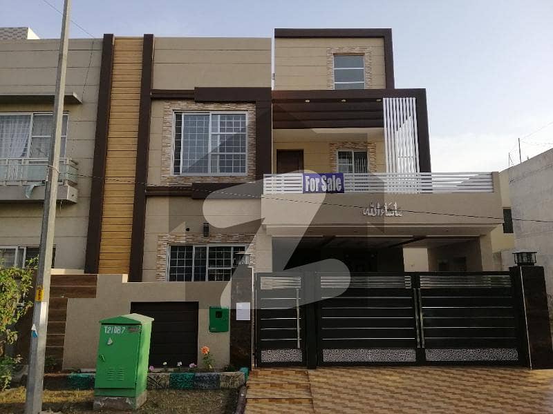 A Beautiful 8 Marla House For Sale In Uasman Block Sector B Bahria Town ...