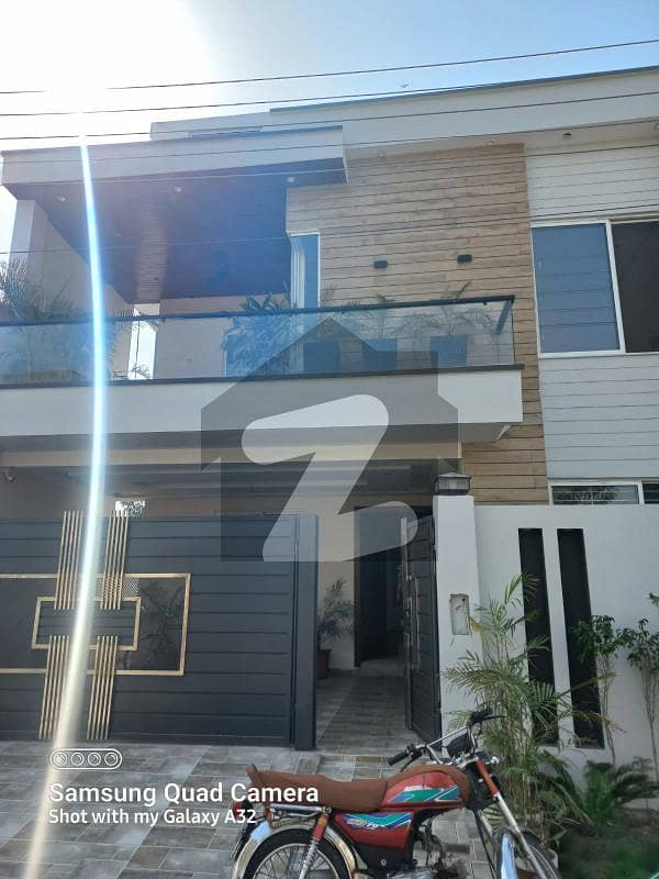 Brand New Luxury Triple Story House For Sale On Mps Road Gated ...