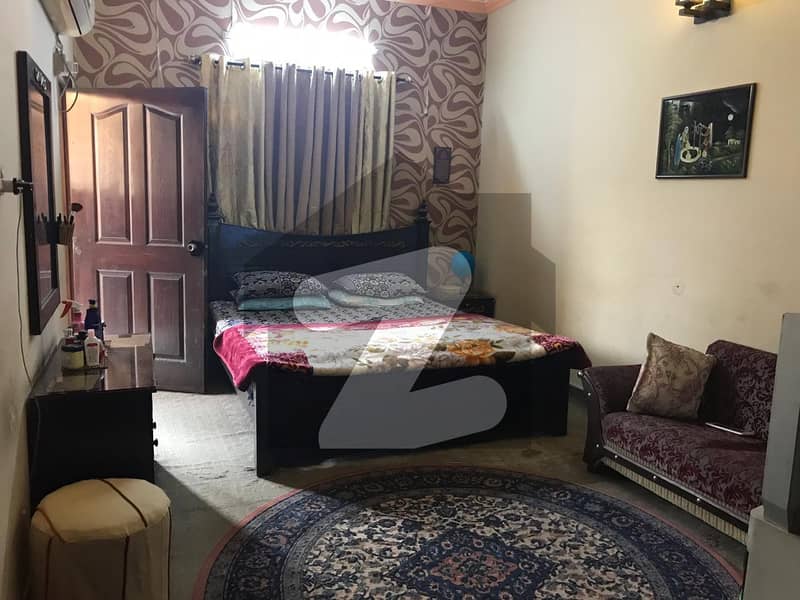 Near Moon markit Al shafi Hospital Call timing 1pm to 9pm whatsapp msg ...