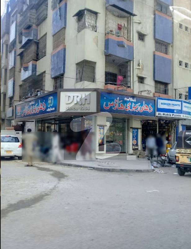 1350sqft Shop, 18 Feet Front, Near Dehli Rabri House Bahadurabad ...