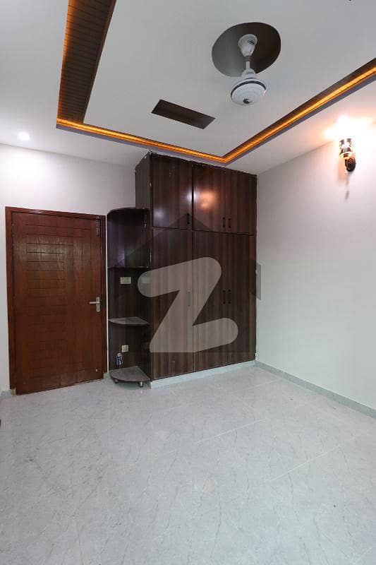 Upper Portion Sized 2250 Square Feet Available In Chaklala Scheme 3 ...