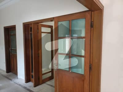 500 Yards 2 Units House For Rent For Joint Or Big Family DHA Phase 6 ...