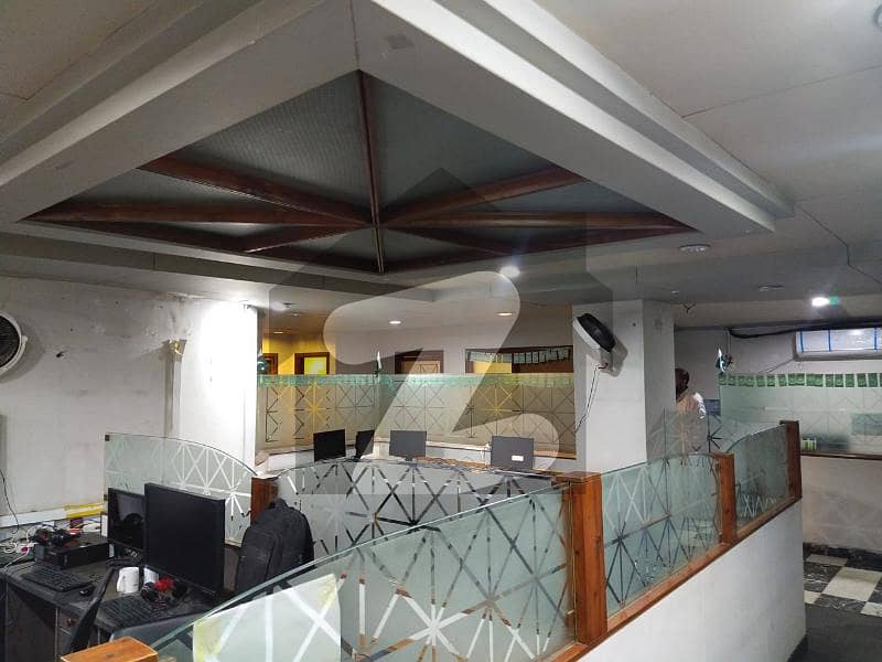 2700 Sq Ft Furnished Office Is Available At Main Shahra E Faisal 24 7 ...