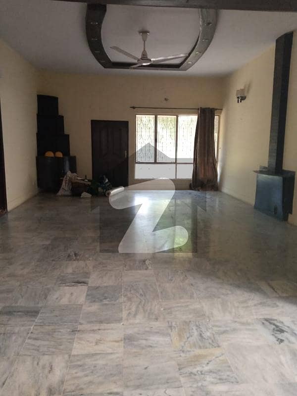 Spacious Store Room For Rent In F-7 F-7/4, F-7, Islamabad ID40889892 ...