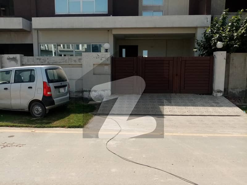 Highly-coveted 6 Marla House Is Available In TECH Town (TNT Colony) For ...