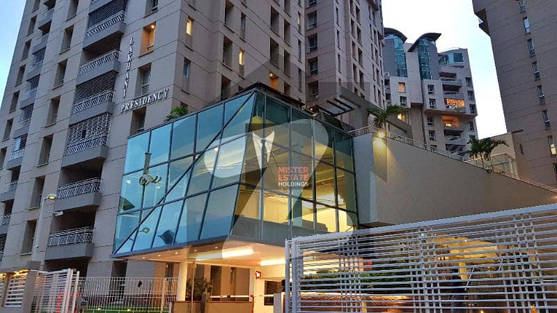 Semi-furnished 2400 Sq Ft 3 Bedrooms Super Luxury Apartment In Lakhani ...