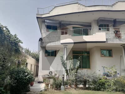 2 Kanal Vip House Available For Sale In Hayatabad Phase 2 H2 Street 1 ...