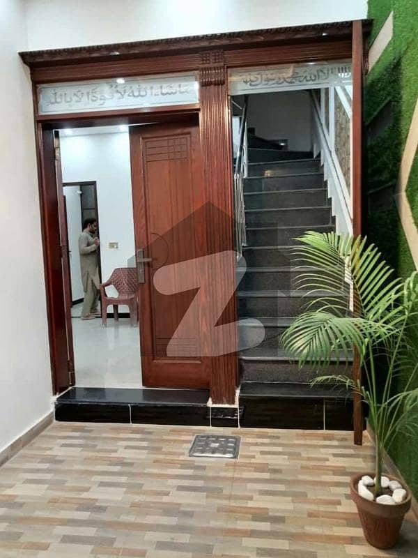 Shadab colony 3 Marla brand new very beautiful House very hot location ...