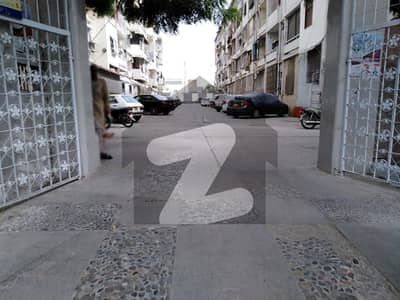 1350 Square Feet Flat In Central Gulshan-e-Iqbal - Block 13/A For rent ...