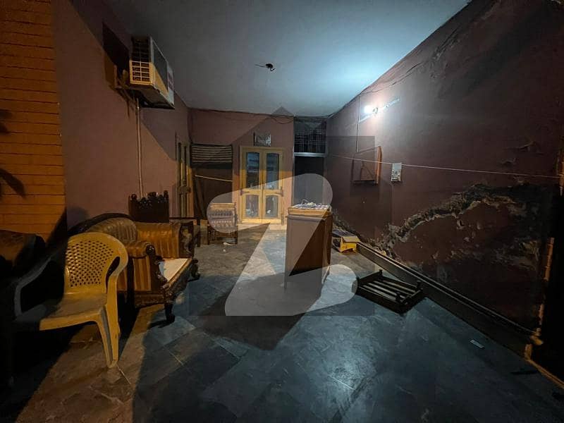 Allama Iqbal Town 10 Marla Full House For Rent Allama Iqbal Town ...