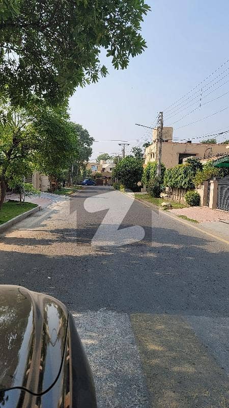 Sd House For Sale In Paf Falcon Complex PAF Falcon Complex, Gulberg ...
