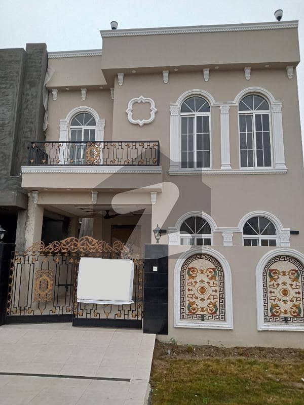 5 Marla House Like A Luxury At Hot Location DHA 9 Town, DHA Defence ...