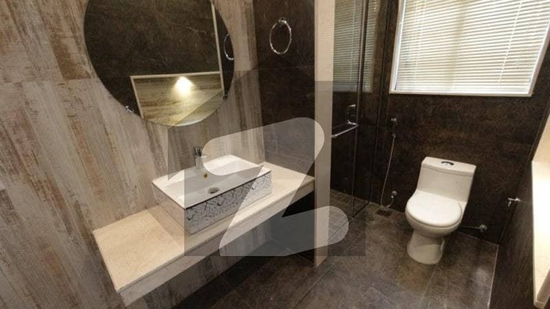 A Stunning House Is Up For Grabs In Defence Raya Lahore Defence Raya ...