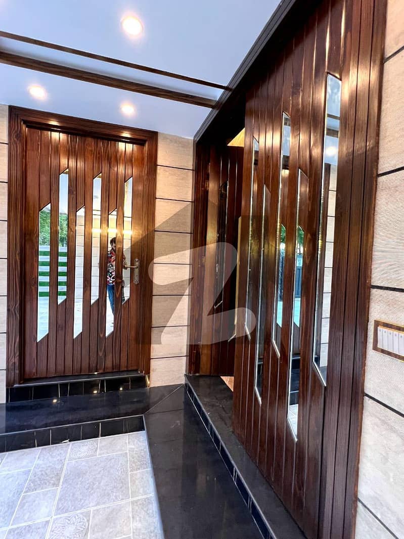 New House Available For Sale In Nargis Block Near Masjid And Park ...