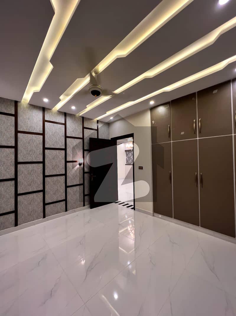 New House Available For Sale In Nargis Block Near Masjid And Park ...