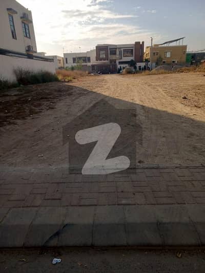 Defence Phase 8 1000 Yards Plot DHA Phase 8, DHA Defence, Karachi ...