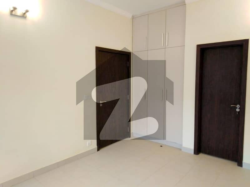 A Flat Of 780 Square Feet In Rs 9 000 000 University Road Karachi a-flat-of-780-square-feet-in-rs-9-000-000-university-road-karachi