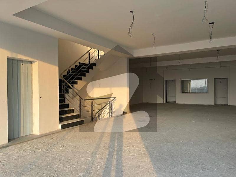 Defence Raya Fairways Commercial For Rent 08 Marla 1st Floor Facing ...