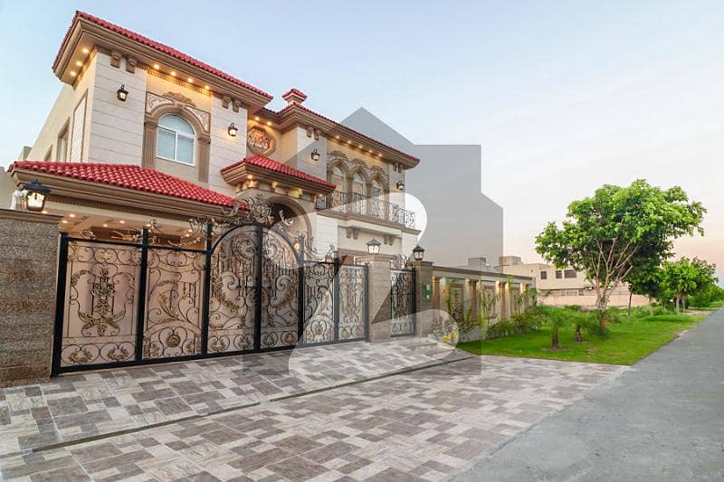 Prime Location Bungalow Near Dha Raya Golf Club All Banks And Al Fatah ...