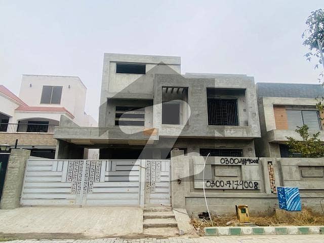 Grey Structure House Sukh Chayn Gardens, Lahore ID43184192 - Zameen.com