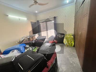 10 Marla House In Paf Colony Zarrar Shaheed Road Opposite Askari 9 PAF ...