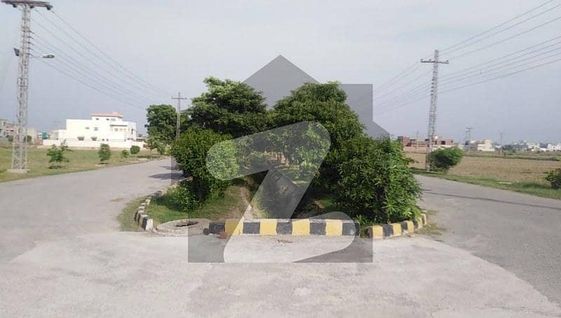 Plot For Sale Main Boulevard AWT Phase 2 - Block D, AWT Phase 2, AWT ...