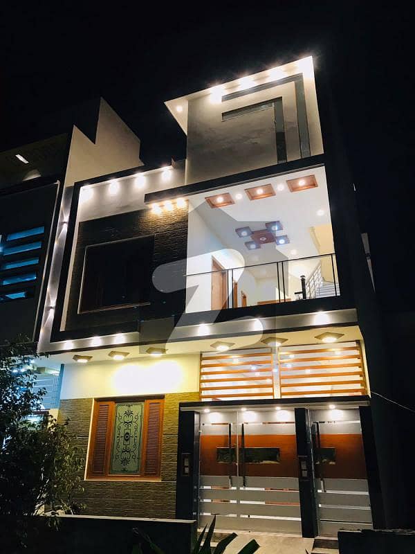 Elegant Park Facing Banglow in Saadi Town Block 7 Saadi Town - Block 7, Saadi Town, Scheme 33 ...