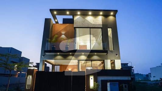 Most Luxurious And Architecture Ultra Modern Style Double Storey ...