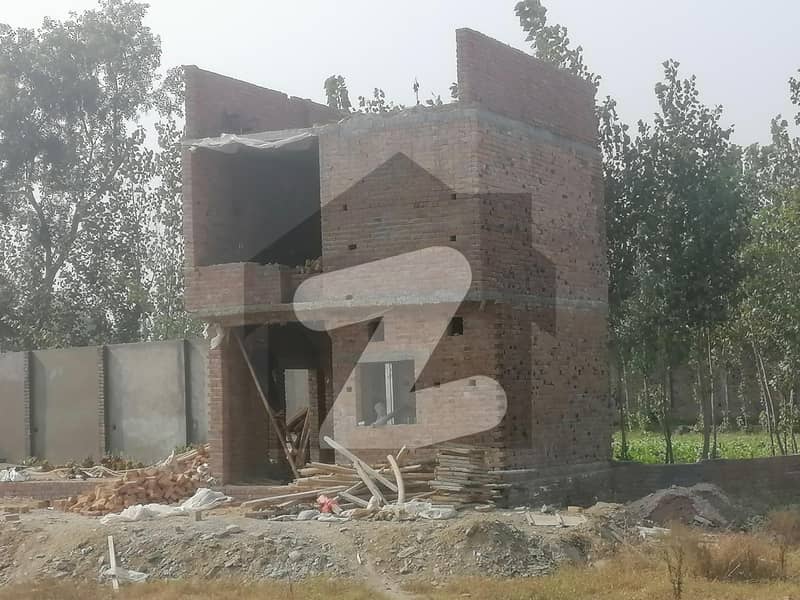 A Stunning Prime Location House Is Up For Grabs In Warsak Road Warsak ...