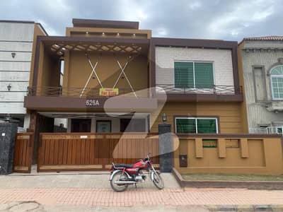 Phase 7 Investor Rate 1o Marla Brand New House For Sale Bahria Town ...