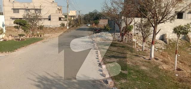 Beautiful Location Near Main Gate , Lda Approved AWT Phase 2 - Block A ...