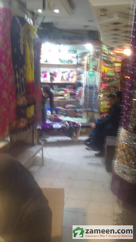 Shop For Sale Azam Cloth Market, Lahore ID4896513 - Zameen.com