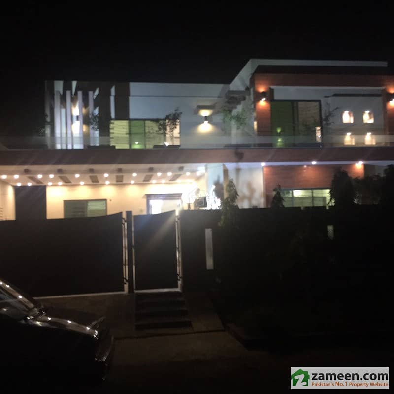 254-B House At Valencia Town Valencia - Block B, Valencia Housing ...