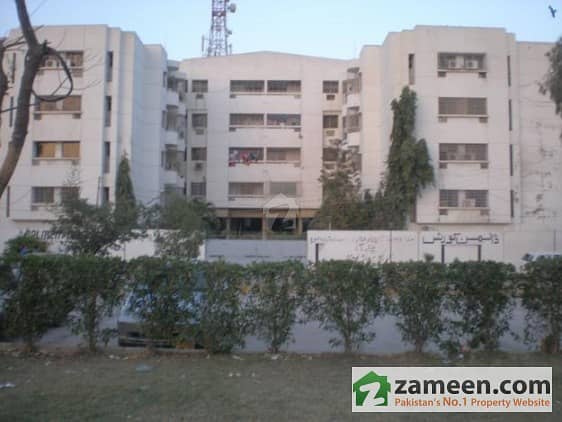 Flat For Sale In Dolmen Courts Gulistan-e-Jauhar - Block 15, Gulistan-e ...