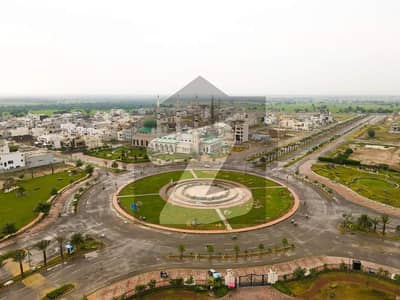 Park Facing Hot Location Very Near To Sub Masjid Royal Orchard - Block ...