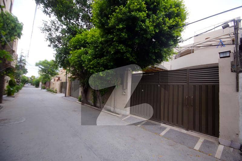 Chohan Estate 2023 Super Offer 10 Marla Self Constructed Bungalow Super ...