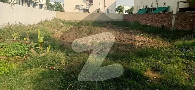 Top Location 2 Kanal Plot Available 100 Fit Road HBFC Housing Society ...