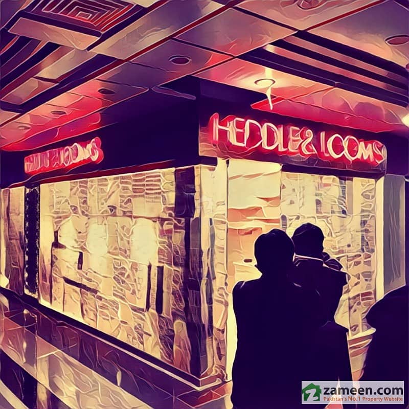 Corner Shop At Saima Square One Mall Gulshan-e-Iqbal Town, Karachi ...