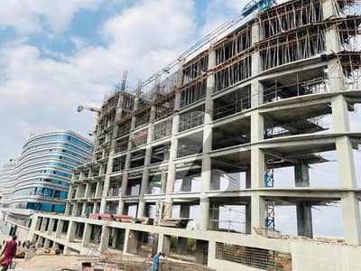 Giga Mall Extension Shop for sale near World Trade Center, D Mall, DHA ...